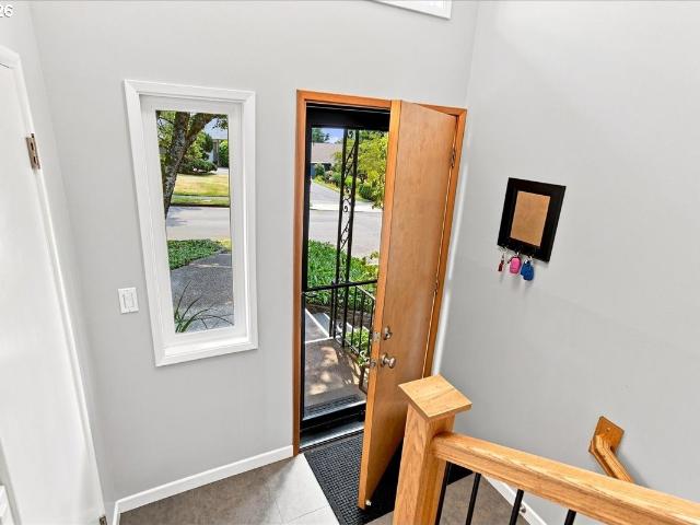4225 sw iowa st