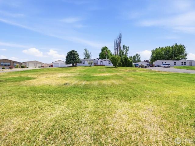 4225 Twinlake Ct