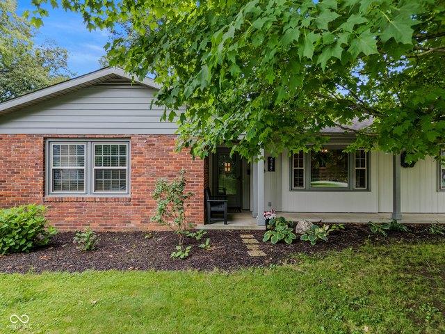 4225 Washington St, Columbus, IN 47203