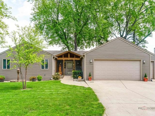 4226 N Riverdale Dr, Mchenry, IL 60051