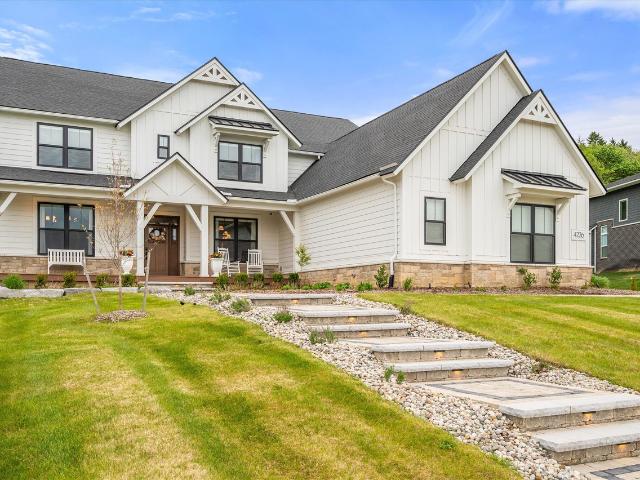 4226 Chickadee Court
