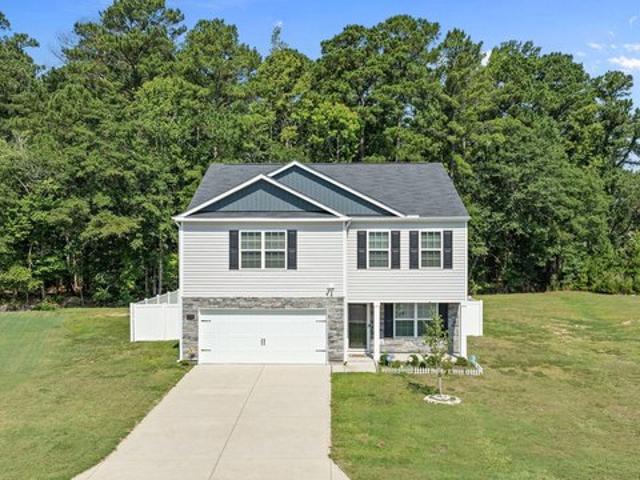 4226 Stanfield Ct, Ayden, NC 28513