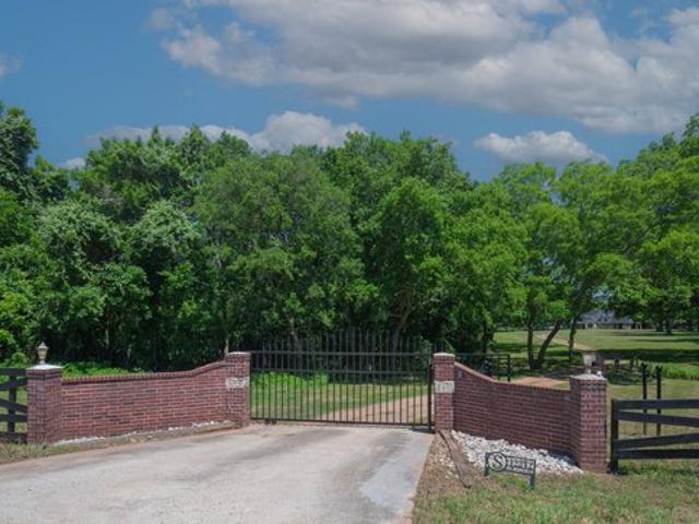 42272 FM 1458 Rd, Brookshire, TX 77423