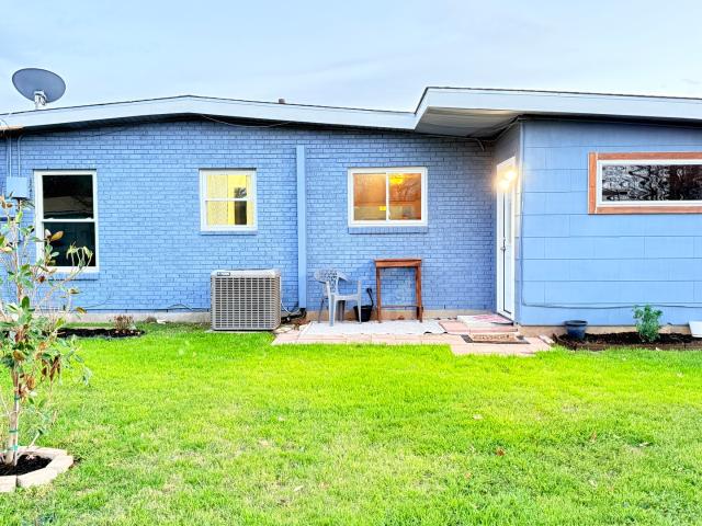 4227 Eisenhauer Rd, San Antonio, TX 78218 | MLS #1926 | Compass