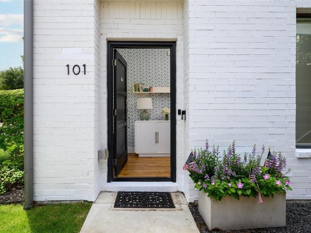 4227 Holland Avenue # 101