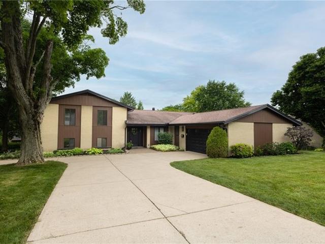 4227 Wagner Rd, Kettering, OH 45440
