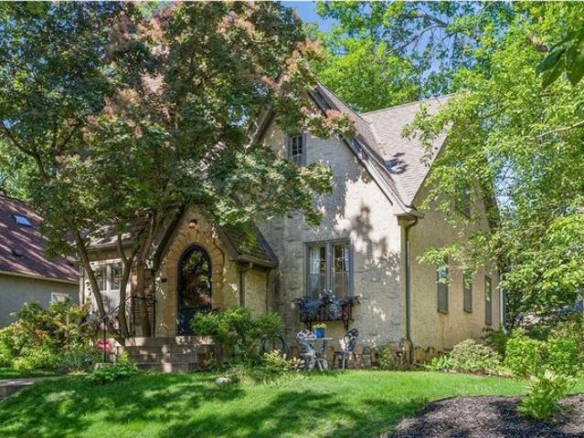4227 Washburn Ave N, Minneapolis, MN 55412