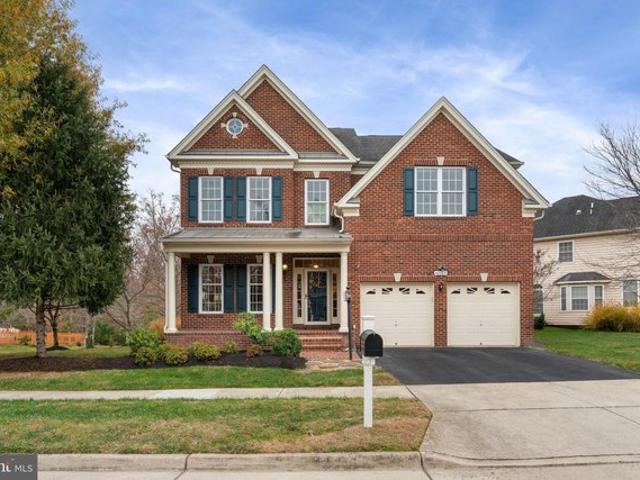 42289 Magistrate Ct, Chantilly, VA 20152