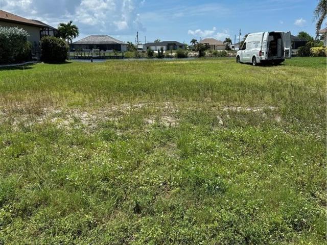 4228 NW 33rd Ln, Cape Coral, FL 33993 | MLS #2025004