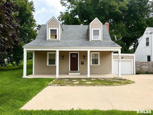 4228 N University St, Peoria, IL 61614