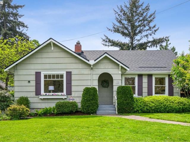 4228 NE Simpson St, Portland, OR 97218