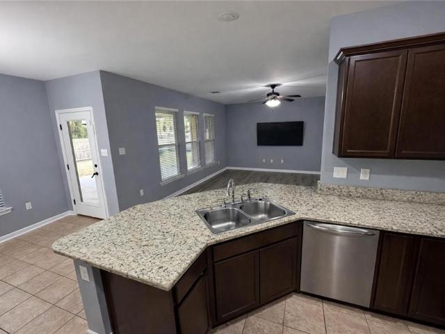 42293 Atmore Place