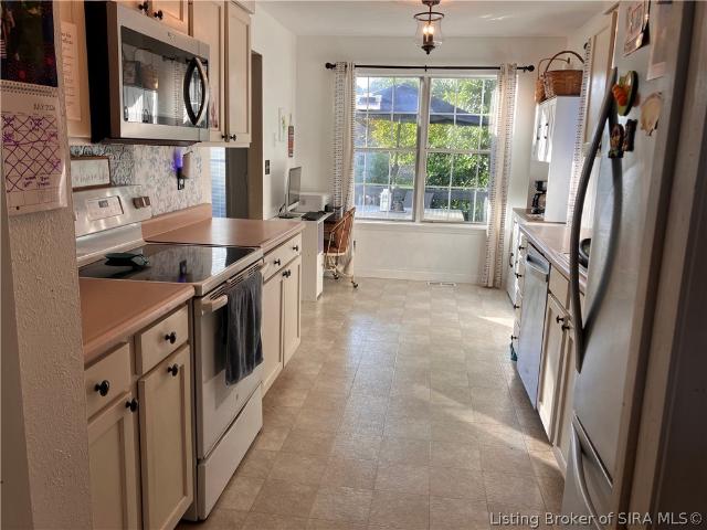 4229 Glenbrook Court
