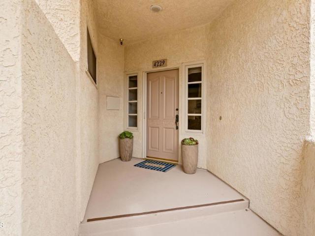 4229 Harbour Island Lane
