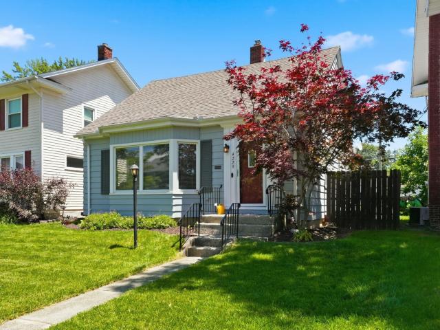4229 Tacoma Avenue