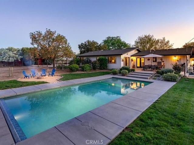 4220 N River Rd, Paso Robles, CA 93446