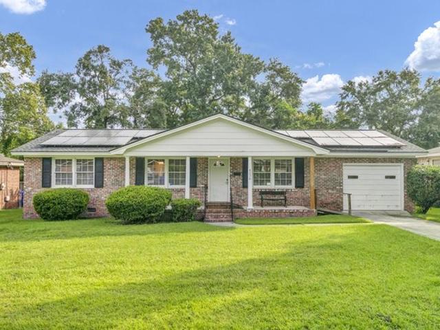 4220 Oakridge Dr, North Charleston, SC 29418