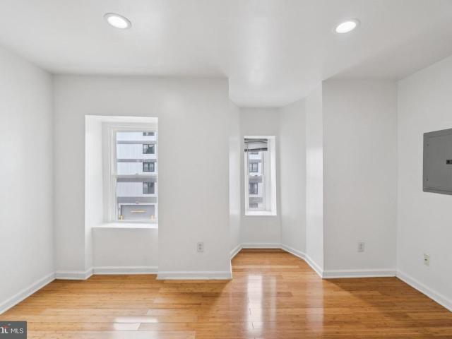 4220 Chestnut Street # 3