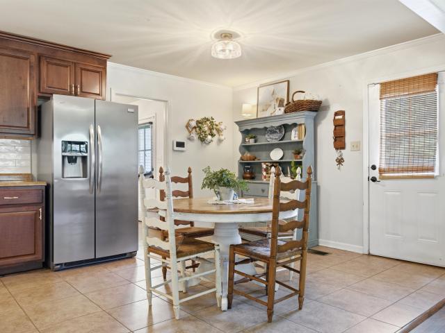 4220 cowan rd