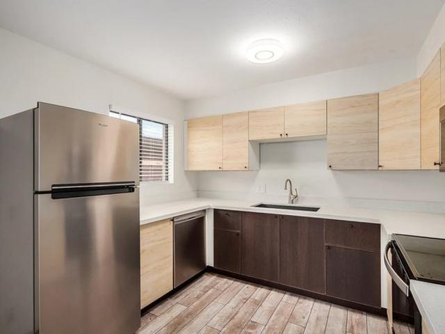 4220 E Almeria Rd, Phoenix, AZ 85008