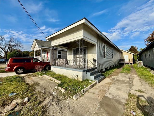 4220 Eagle St, New Orleans, LA 70118 | MLS #2540 | Compass