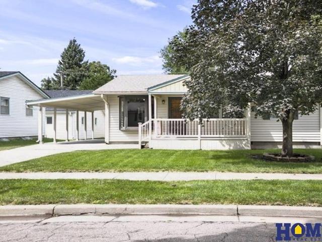 4220 Greenwood St, Lincoln, NE 68504