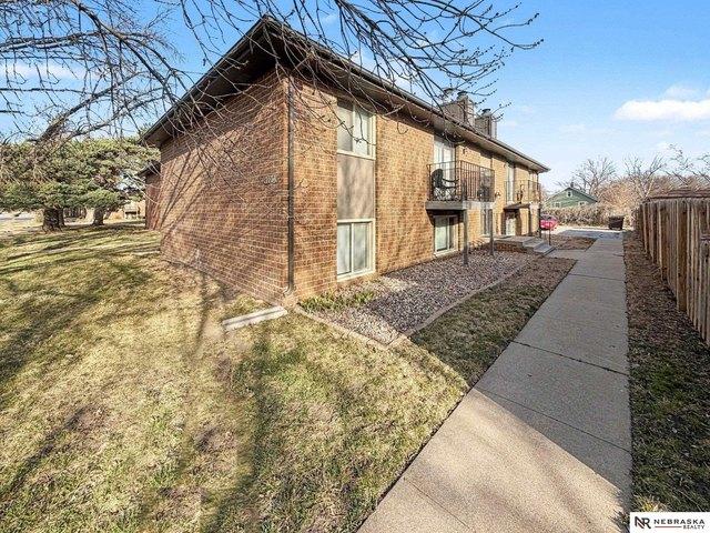4220 Huntington Ave, Lincoln, NE 68504