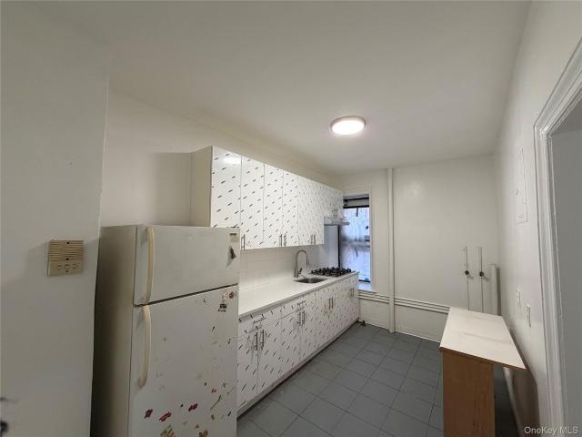 4220 Kissena Boulevard A12