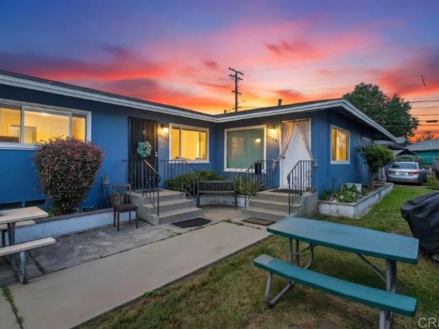 4220 Poplar St, San Diego, CA 92105 | Compass