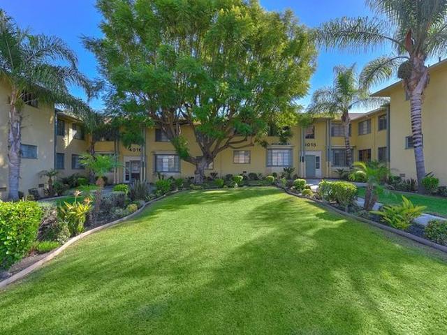 4220 Santa Rosalia Dr, Los Angeles, CA 90008