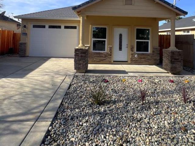 4220 W Nichols Ave, Sacramento, CA 95820