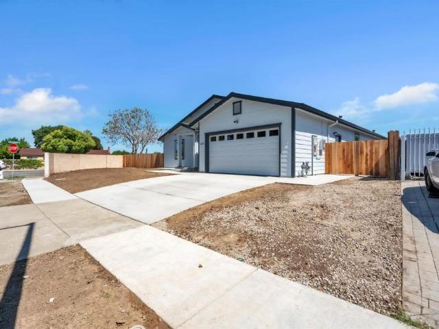4221 Mcdermott Dr