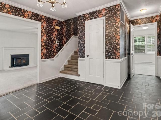 4221 Bridgewood Lane