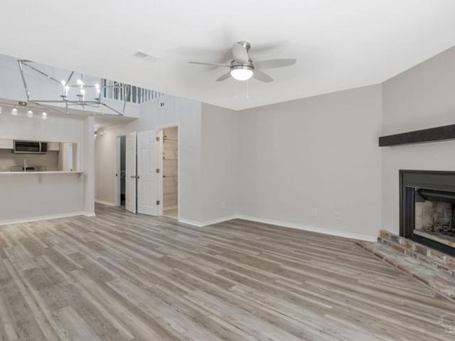 4221 Brookside Dr, Pensacola, FL 32503