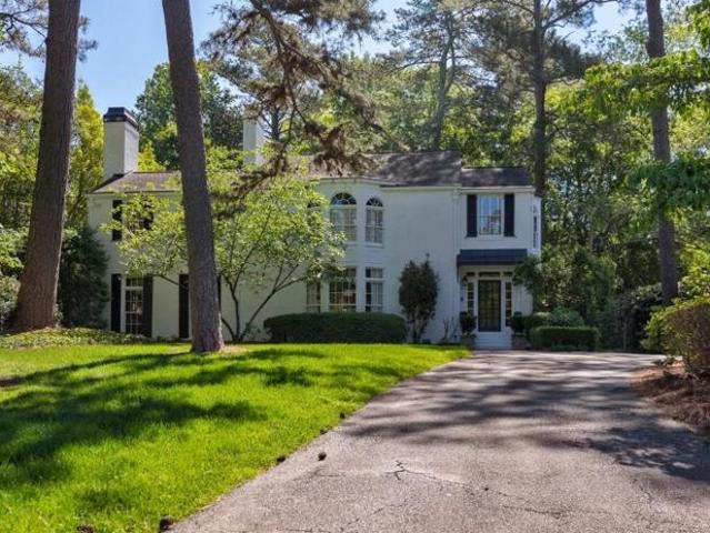 4221 Club Dr NE, Atlanta, GA 30319