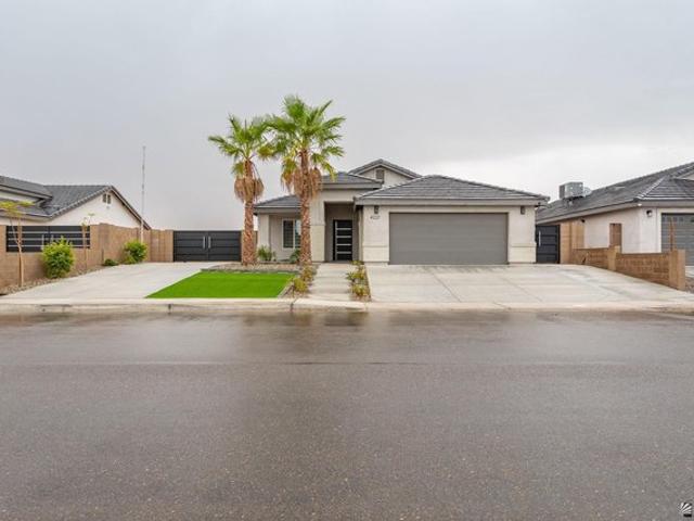 4221 E San Gabriel St, San Luis, AZ 85336