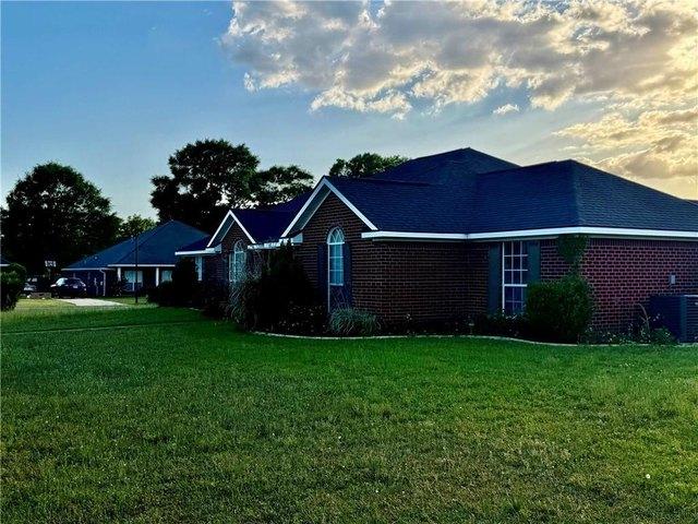 4221 Penn Dr, Semmes, AL 36575