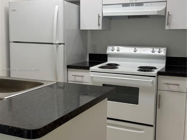 4221 W McNab Rd, Unit 42, Pompano Beach, FL 33069 | MLS #A11993 | Compass