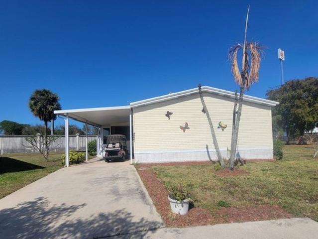 4221 72nd St N Unit 1008, West Palm Beach, FL 33404