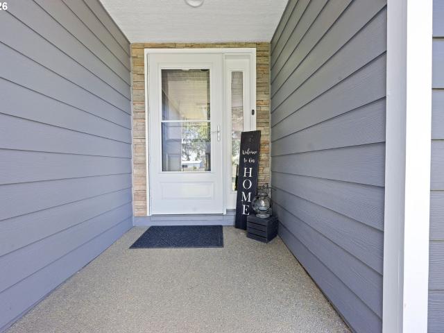 42224 tiffany ln