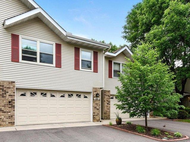 4222 Boulder Ridge Pt, Saint Paul, MN 55122