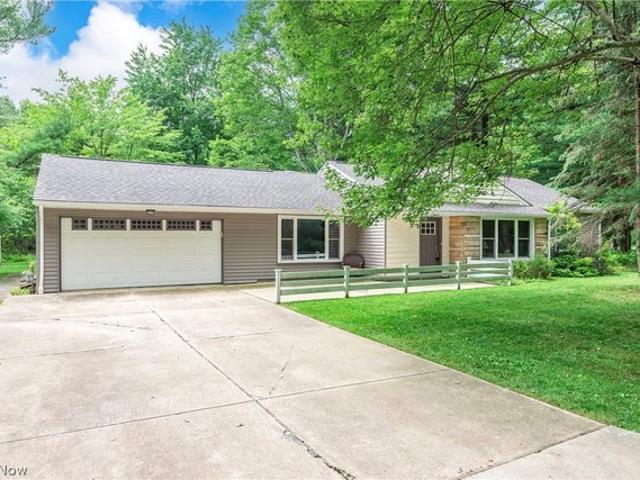 4222 E Edgerton Rd, Brecksville, OH 44141