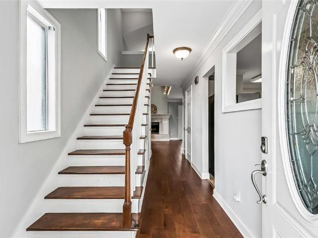 4222 Paradis Lane