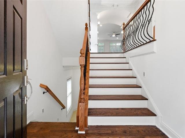 4222 Rickenbacker Way NE 15