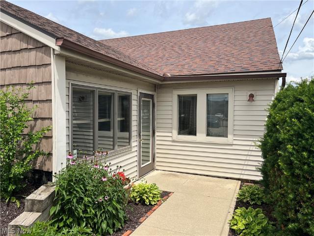 4222 State Route 43 B