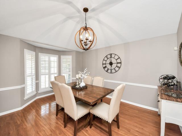 4222 W Meadows Drive