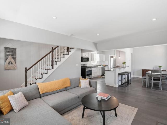 4222 34th St, Mount Rainier, MD