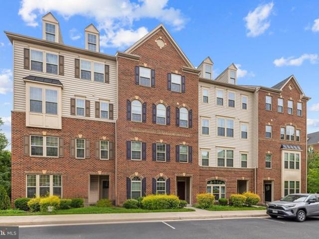 42230 Piebald Sq, Aldie, VA 20105