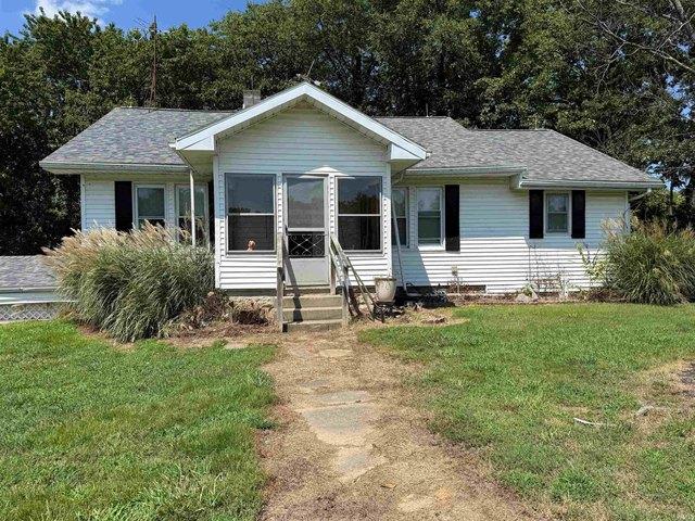 4223 N 650 E, Francisco, IN 47649