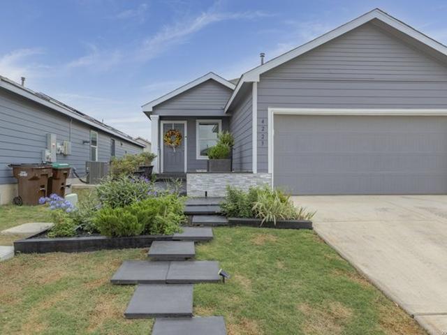 4223 Osmosis Dr, San Antonio, TX 78223